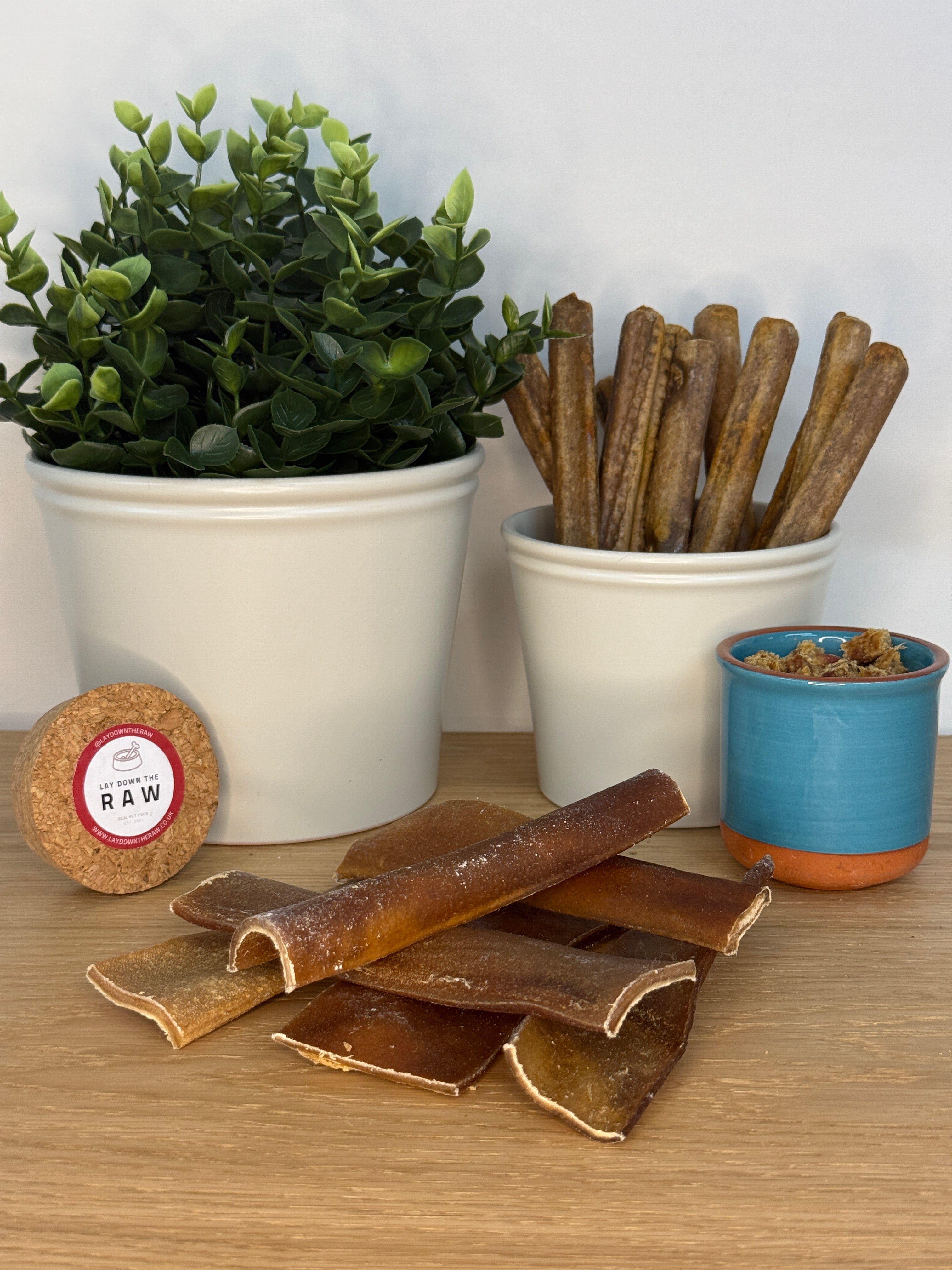 Beef Skin Chew – Lay Down The Raw
